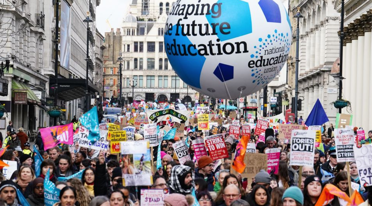 Britain Experiences Biggest Strike in Over a Decade